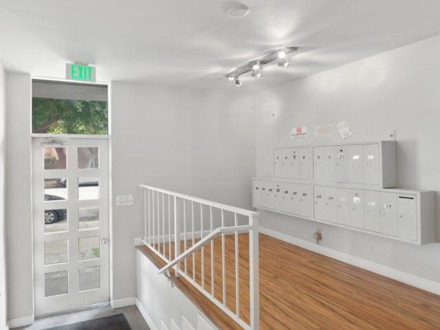 1518 E 3rd St. in Long Beach 1 Bedroom Apartment for Rent at 1518 E 3rd St, Long Beach, CA 90802 Bixby Park