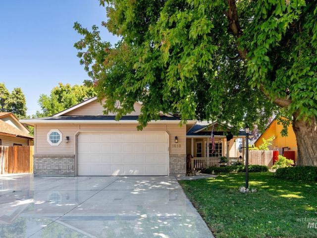 1518 E Ringneck Dr