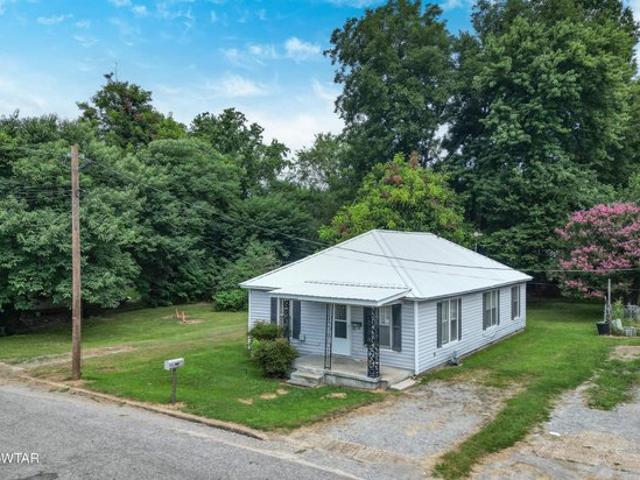 1518 E Wheeler St, Dyersburg, TN 38024