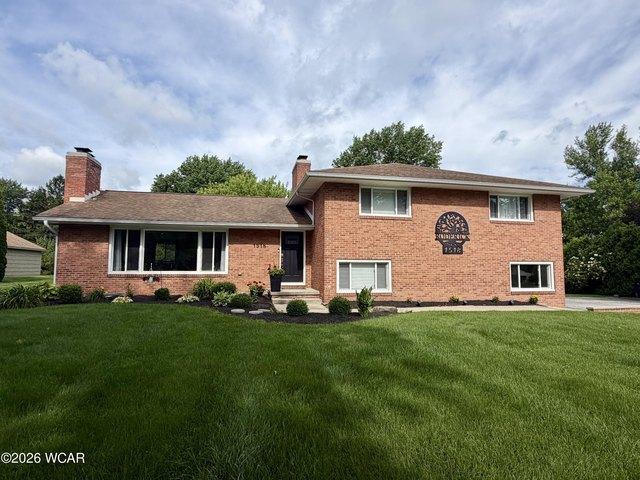 1518 Fairway Dr, Lima, OH 45805