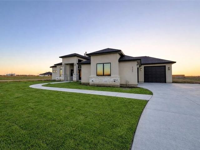 1518 Fenner Ranch Dr, Corpus Christi, TX 78415