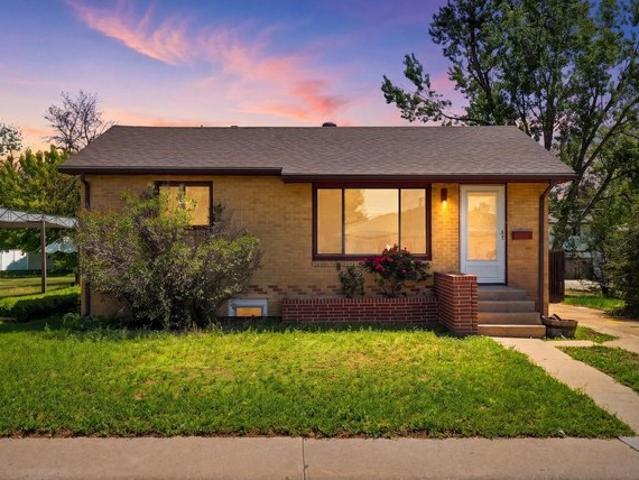 1518 Kimbark St, Longmont, CO 80501