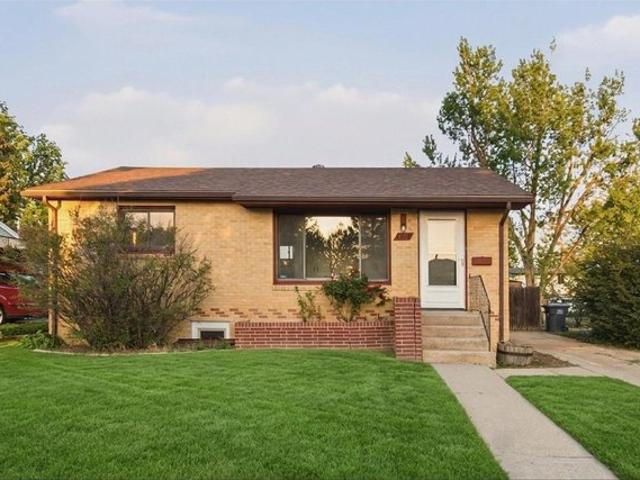 1518 Kimbark St, Longmont, CO 80501