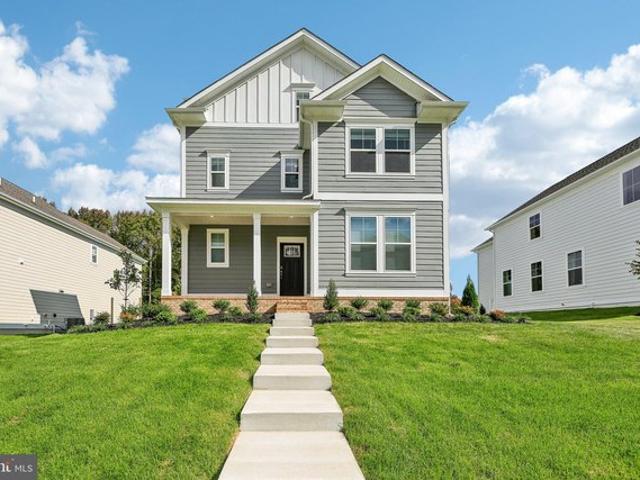 1518 Ripplecreek Dr, Frederick, MD 21703