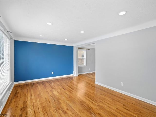 1518 Roselawn Road
