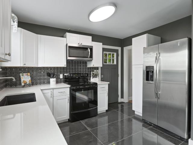 1518 Spence Ct