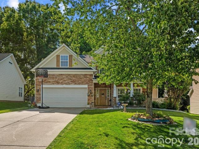 1518 Squirrel Lake Court