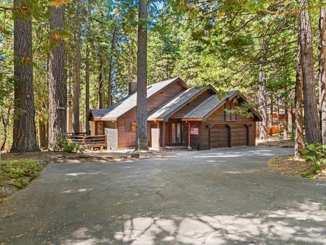 1518 Topanga Ln, Dorrington, CA 95223