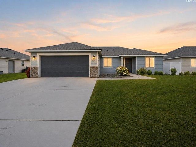 1518 Willow Way, Benton City, WA 99320