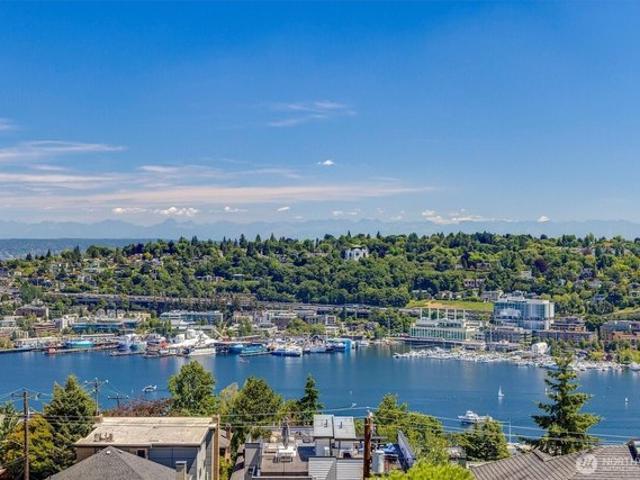 1518 4th Ave N, Seattle, WA 98109