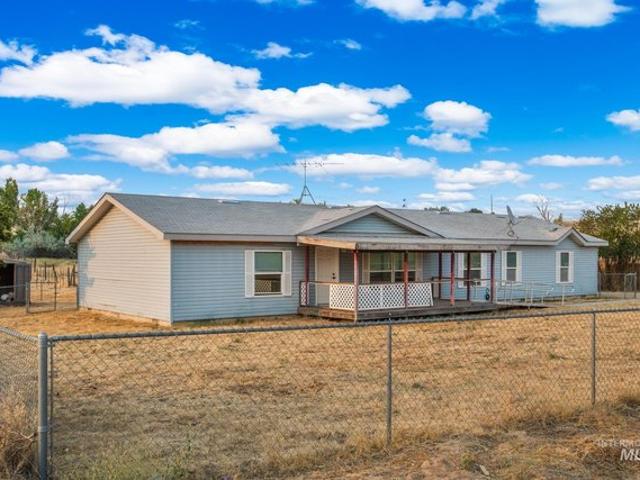 15190 Oasis Rd, Caldwell, ID 83607
