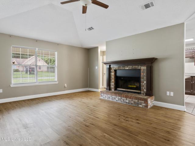 15198 N Parkwood Drive