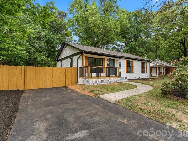 1519 Briarfield Dr, Charlotte, NC 28205 | MLS #4377 | Compass