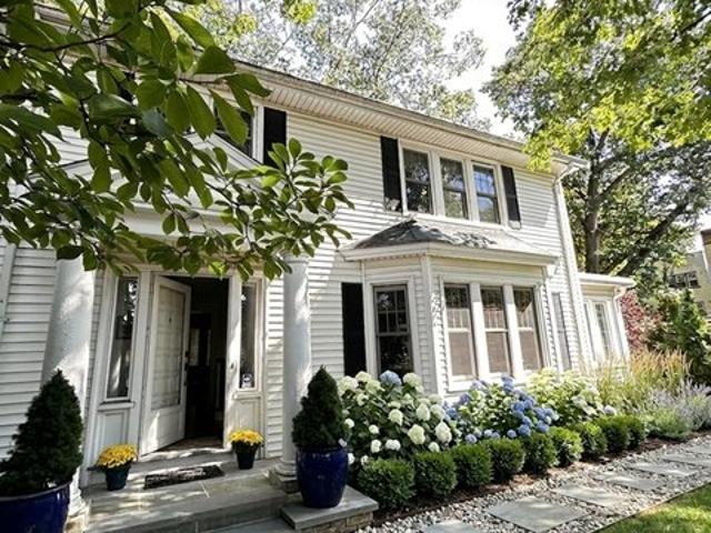 1519 Ella T Grasso Blvd, New Haven, CT 06511