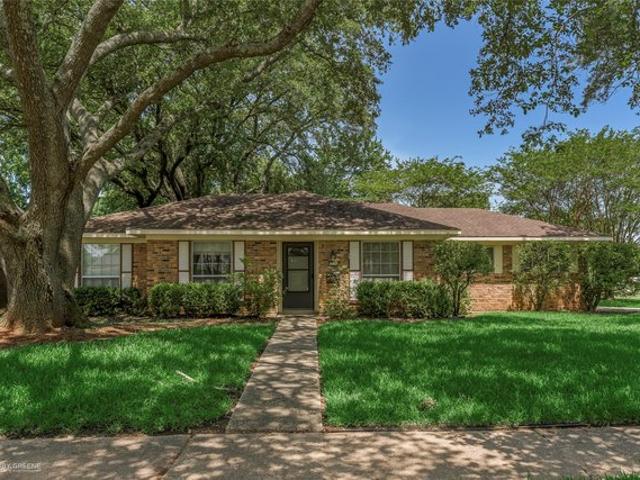 1519 Fox St, Bossier City, LA 71112