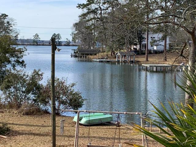 1519 Kenwood Rd, Manning, SC 29102 | MLS #26001 | Compass