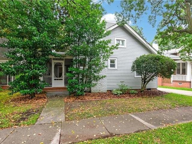 1519 Longwood Dr, Norfolk, VA 23508