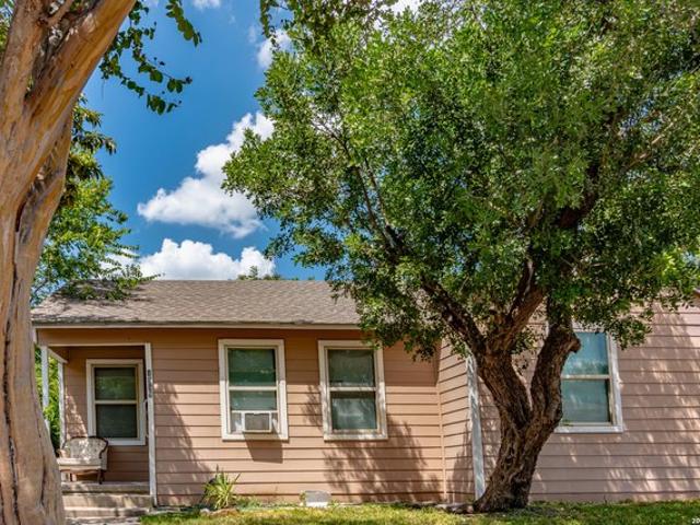 1519 Steves Ave, San Antonio, TX 78210