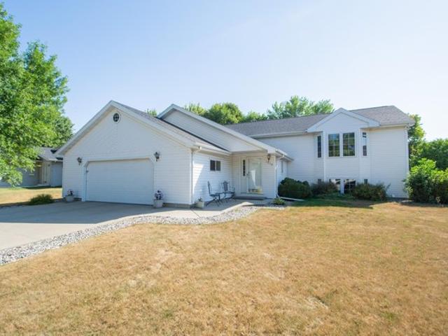1519 Sunset Blvd, Hawley, MN 56549