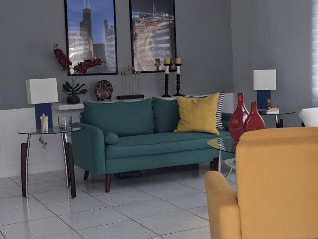 1519 S 24th Ter, Hollywood, FL 33020 | MLS #B26009