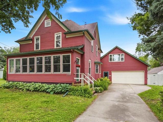 1519 S Kernan Ave, Appleton, WI 54915