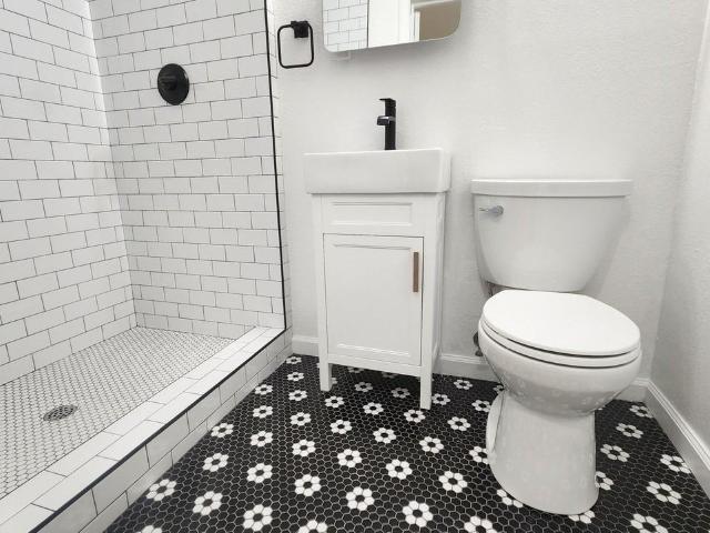 1519 17th Street Studio Apartment for Rent at 1519 17th St, Sacramento, CA 95811 Midtown