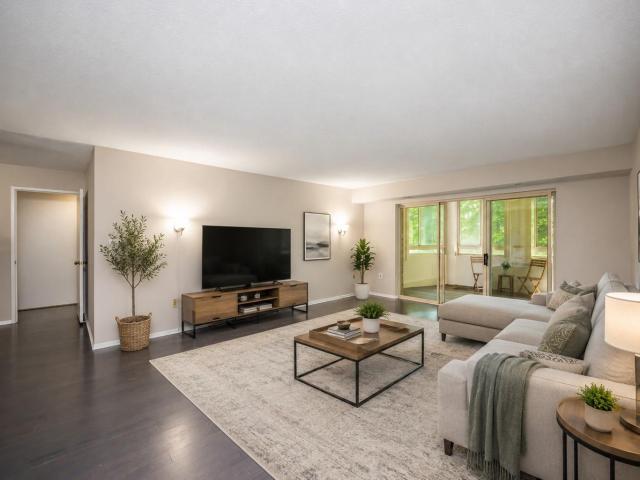 15100 Interlachen Drive # 4 110