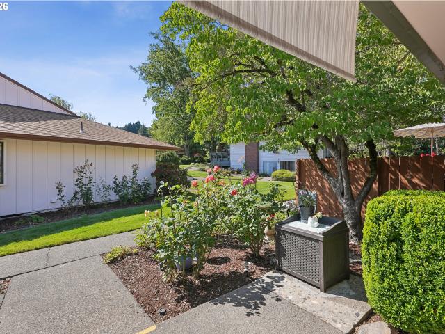 15100 sw crown dr # 3
