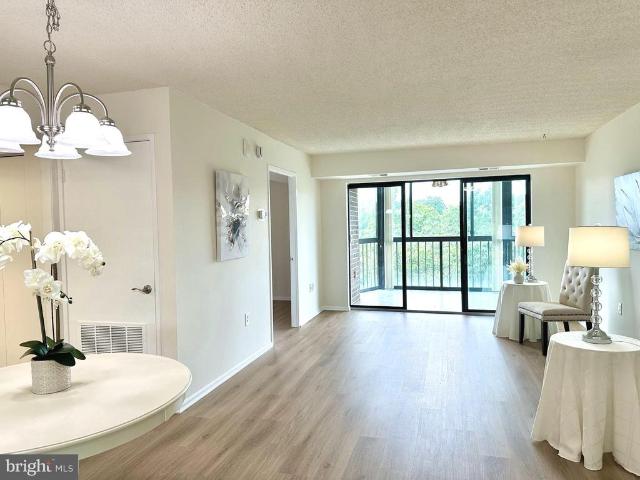 15101 Interlachen Drive # 1 820