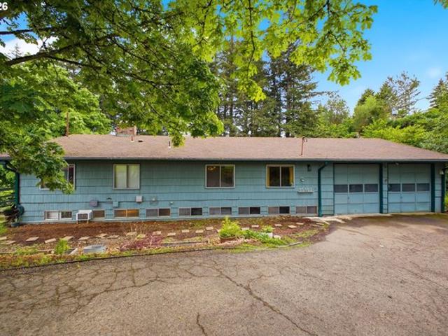 15102 SE Clatsop St, Happy Valley, OR 97086
