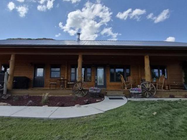 15105 Highway 10, Sentinel Butte, ND 58654