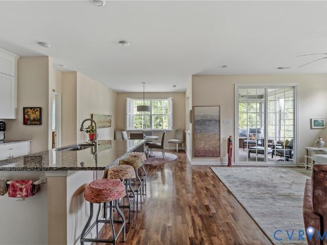 15106 Hazelbury Circle