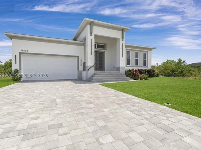 15109 Aquarius Cir, Port Charlotte, FL 33981
