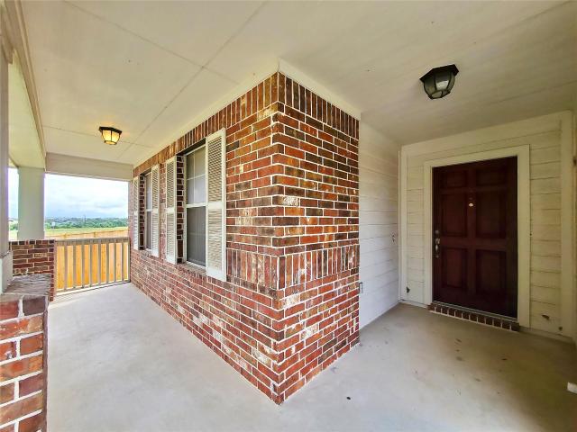 15109 Fernhill Dr
