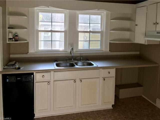 1510 Marion St, Greensboro, NC 27403 | MLS #1215 | Compass