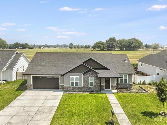 1510 Mountain View Dr, Gooding, ID 83330