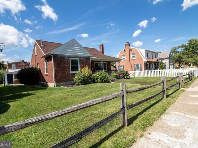 1510 N 13th St, Reading, PA 19604