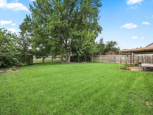 1510 Atlanta St, Deer Park, TX 77536