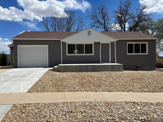 1510 Alexander Cir, Pueblo, CO 81001