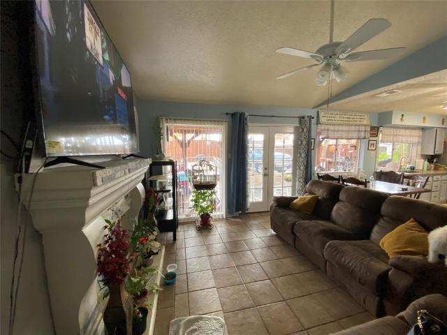 1510 Archery Lane