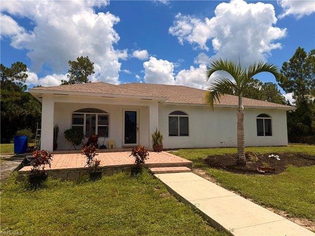 1510 Dove Tree St, Naples, FL 34117