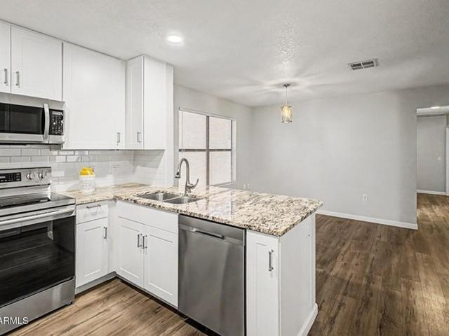 1510 E Mineral Rd, Gilbert, AZ 85234