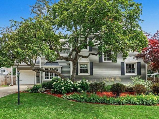 1510 Helen St, Bay City, MI 48708