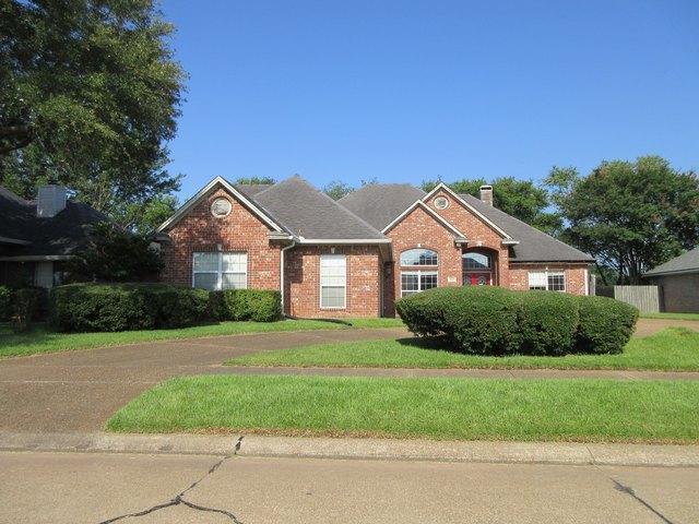 1510 Lexington Dr, Bossier City, LA 71111