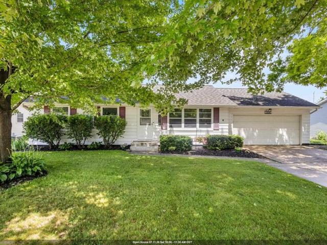 1510 Lindale Ln, Green Bay, WI 54313