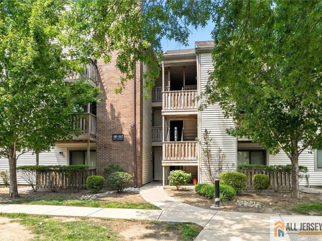 1510 Ravens Crest Drive