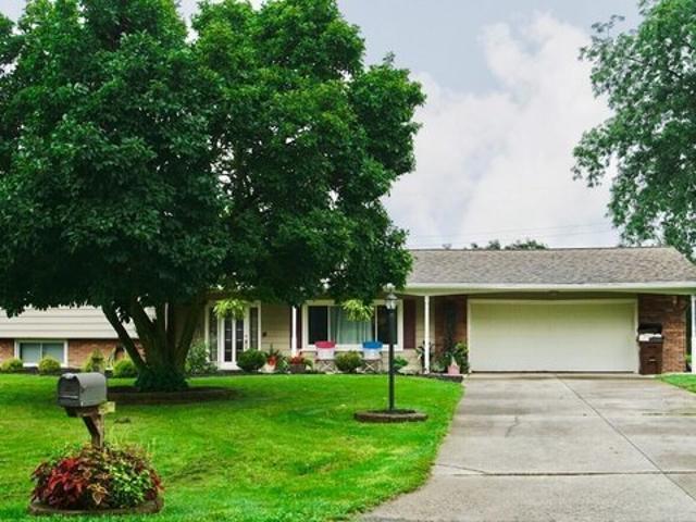 1510 Riverview Dr, Lima, OH 45805