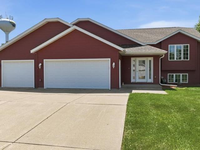 1510 Sabrena Ct, Rice Lake, WI 54868
