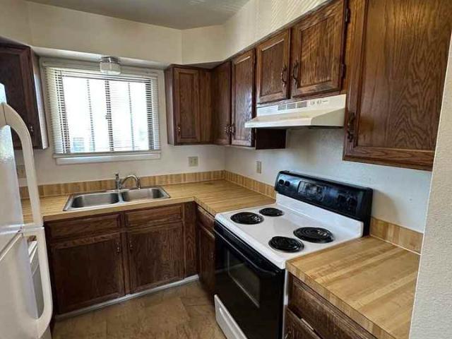 1510 Taft Ave 2 Bedroom Apartment for Rent at 1510 Taft Ave, Cheyenne, WY 82001 Grandview Park