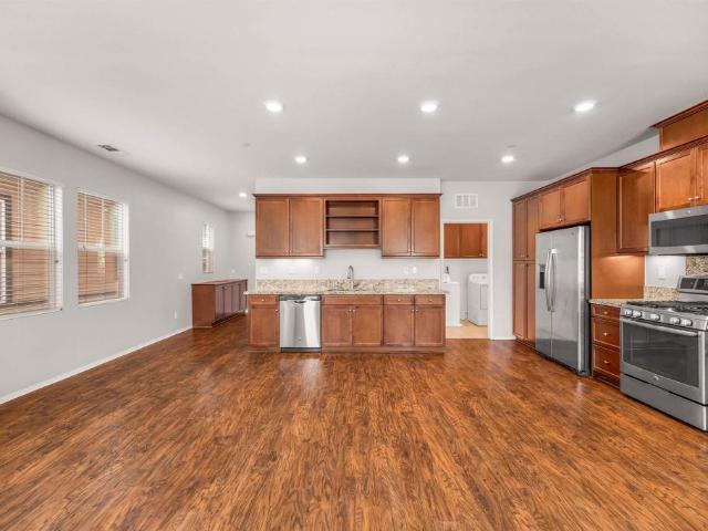 1510 Winter Lane 3